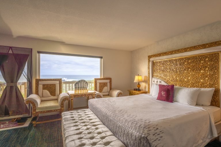 Book Hotel Guest Rooms CA | Ocean View Lodging